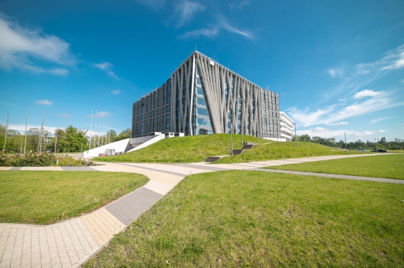 University of Latvia (LU). Study and accommodation in Riga. - Pub...